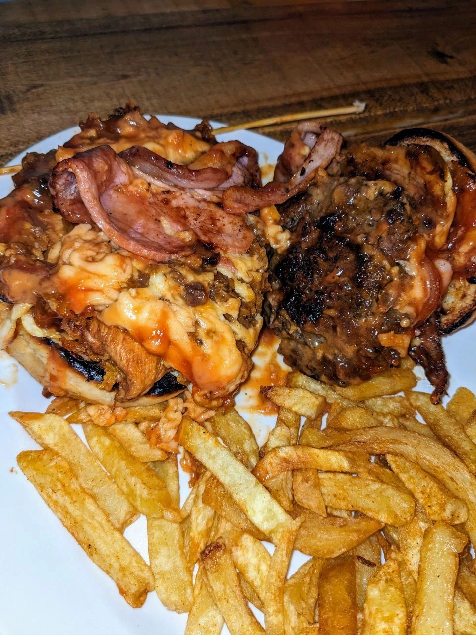 Between Two Buns Nairobi: Menu, Prices & Review - ToasterDing