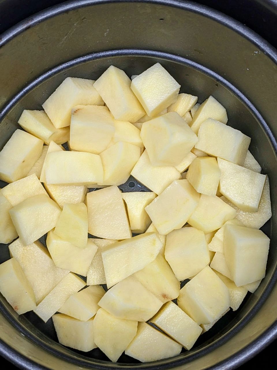 Air Fryer Crispy Potato Cubes Recipe - ToasterDing