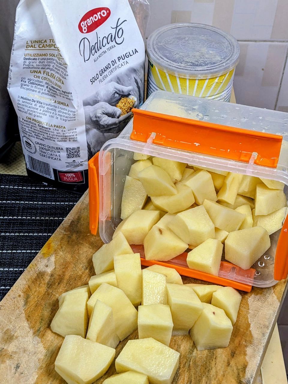 Air Fryer Crispy Potato Cubes Recipe - ToasterDing