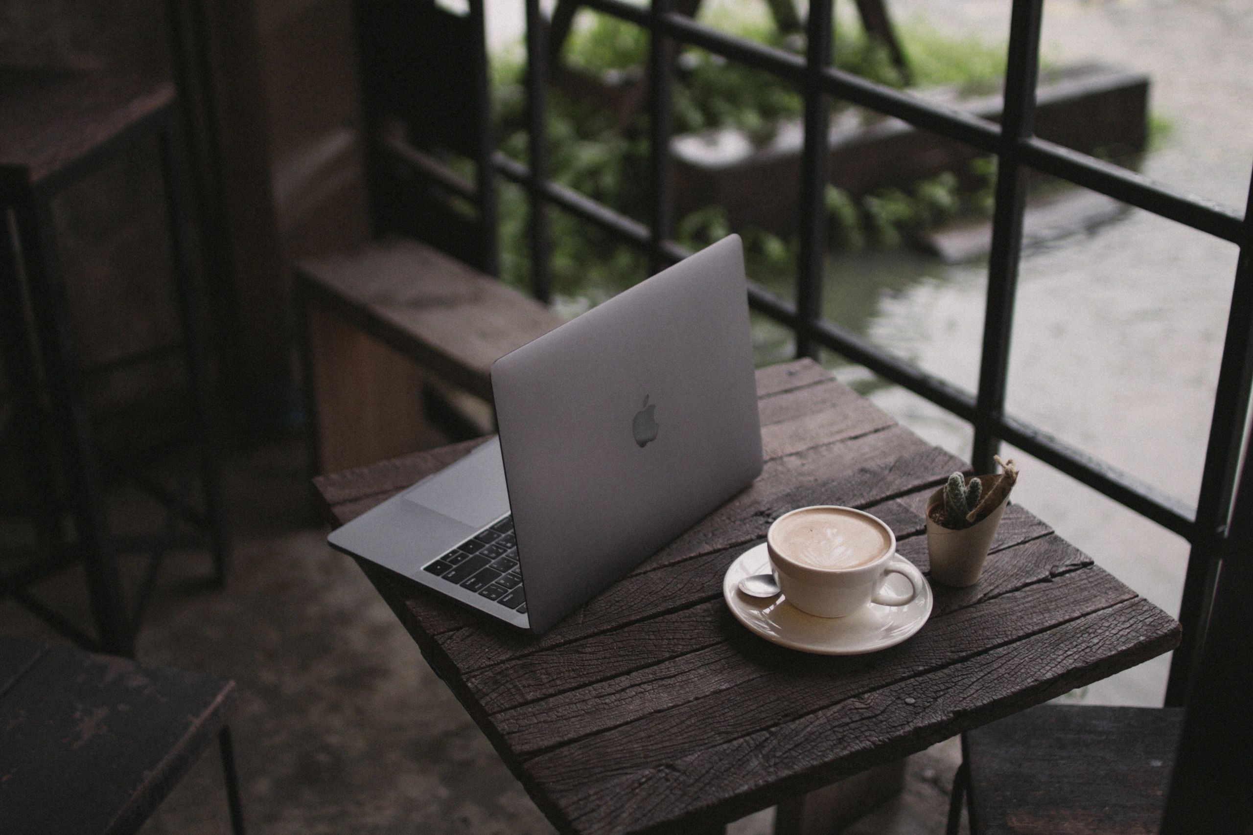 post-university-remote-admissions-advisor