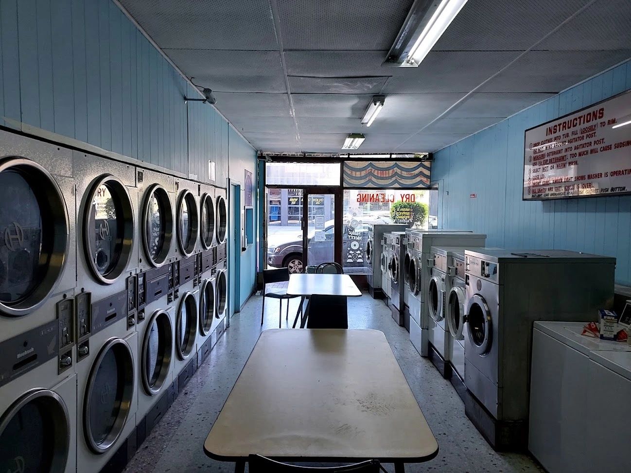 Lorraine's Laundrette