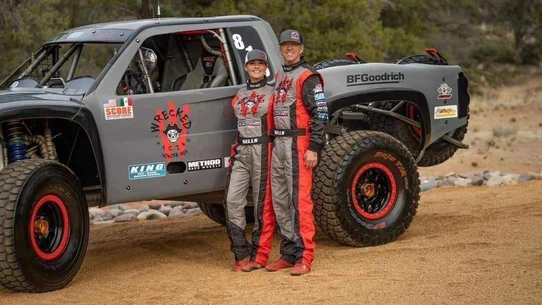 Awesome Racewear | Custom Race Suits