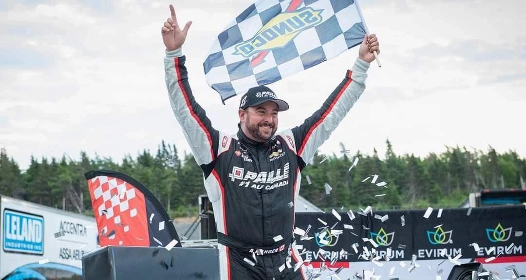 Awesome Racewear | Awesome Race Suits