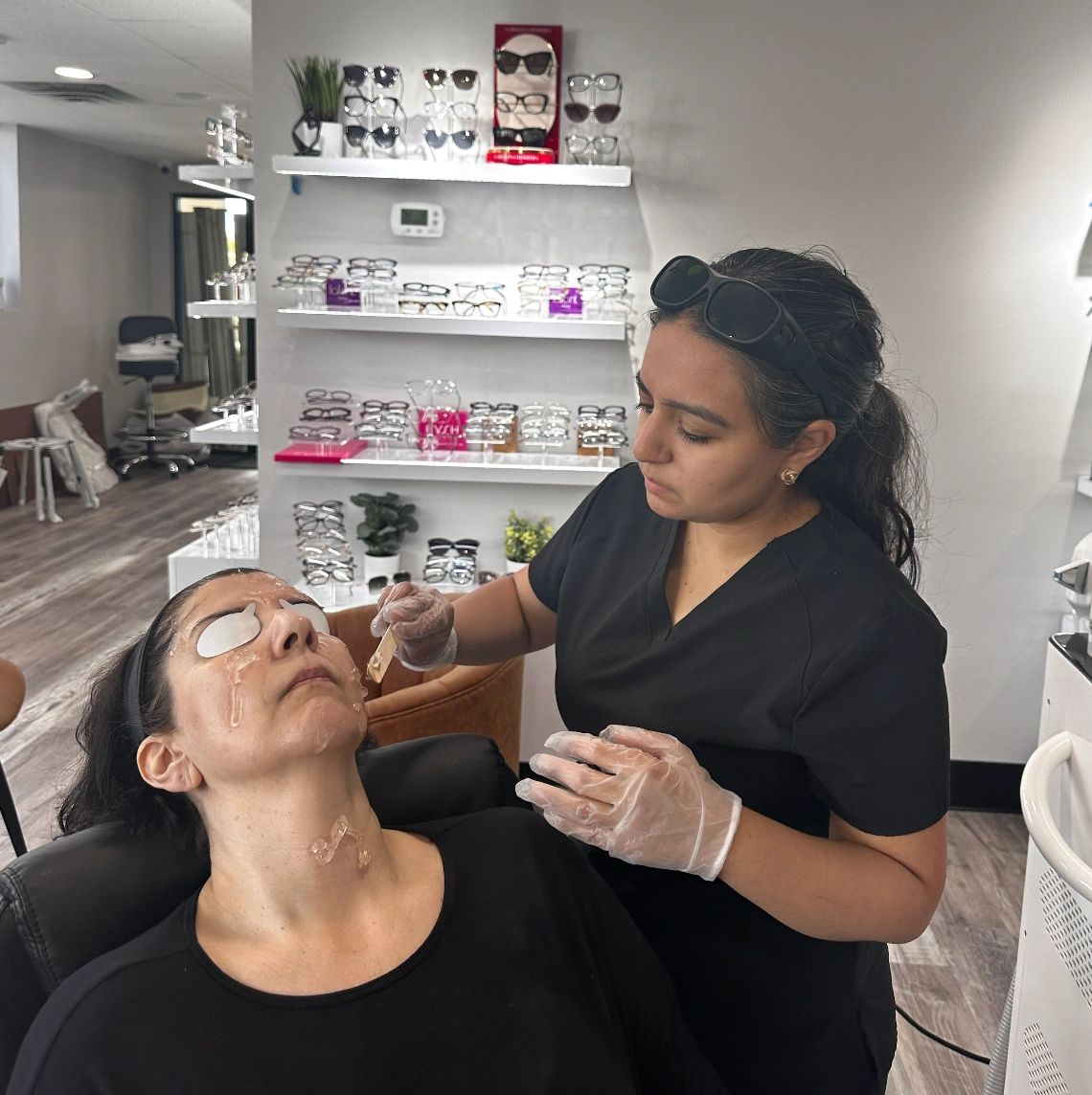 RevolutionEyes Introduces IPL Treatments for Enhanced Eye Comfort