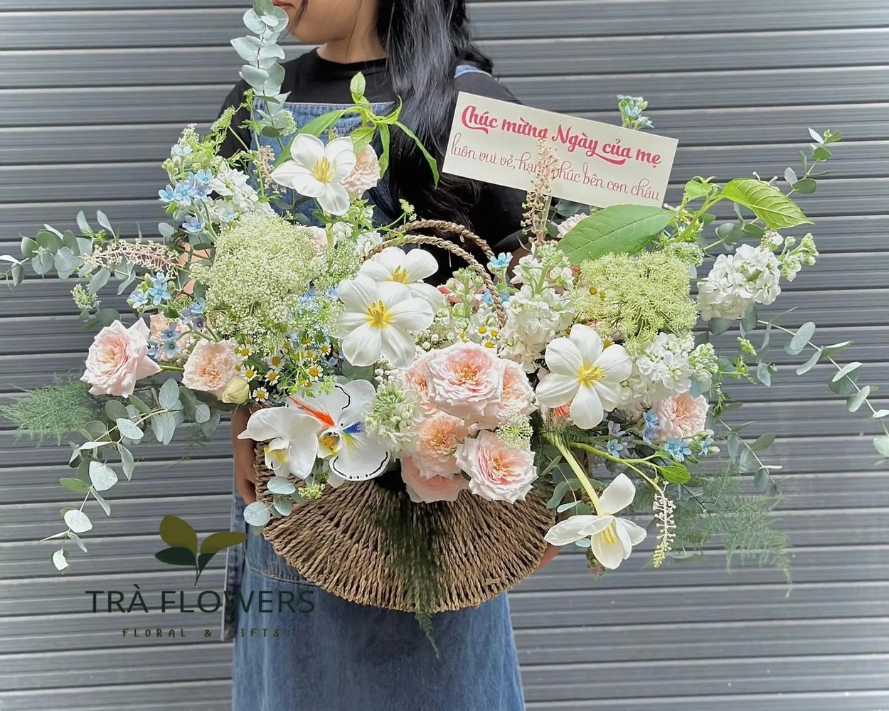 Trà Flowers - Hoa Khai Trương đẹp, Hoa Sinh Nhật, Hoa Chúc Mừng