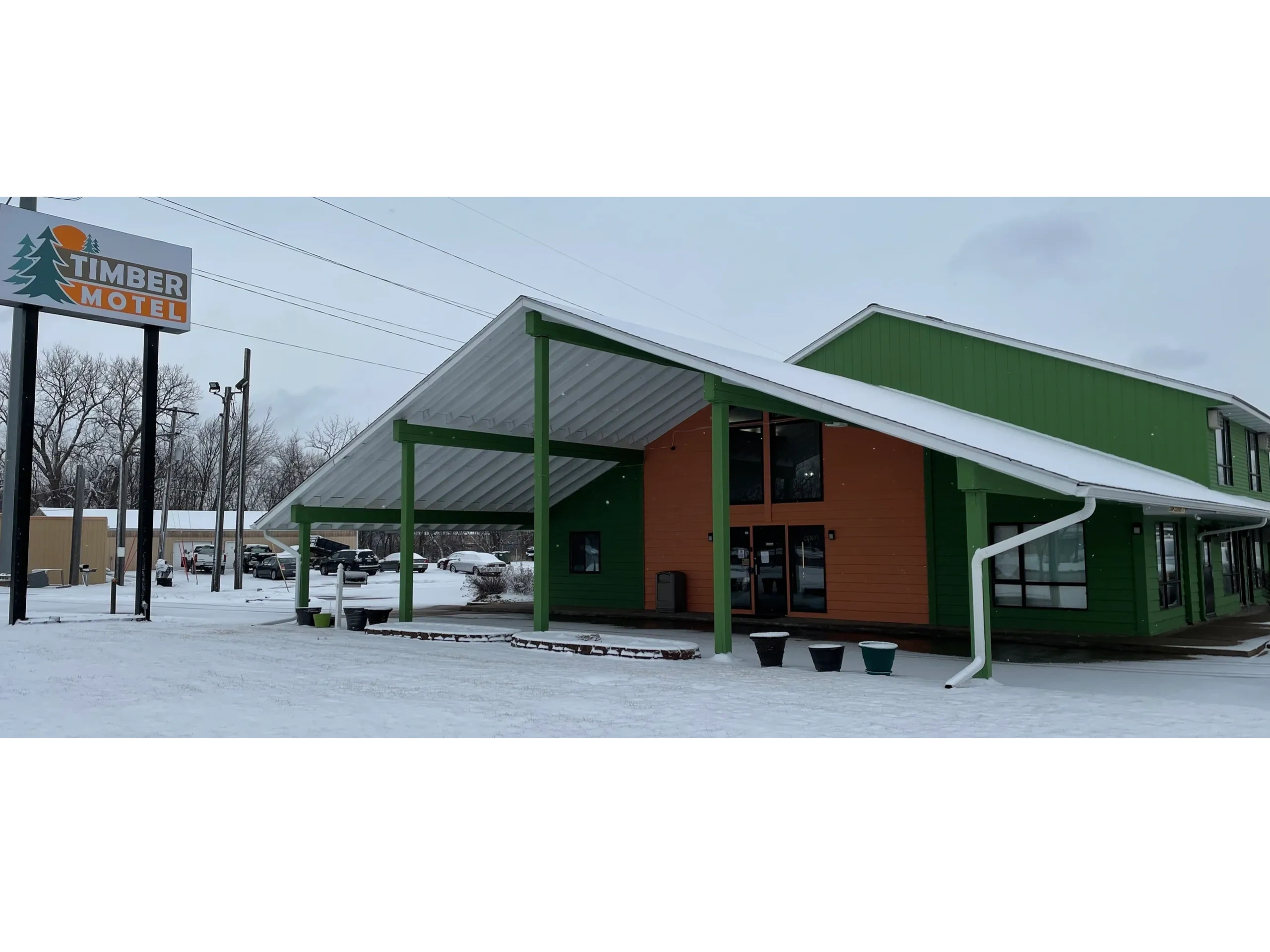 Timber Motel Clinton Iowa - Comfort & Convenience