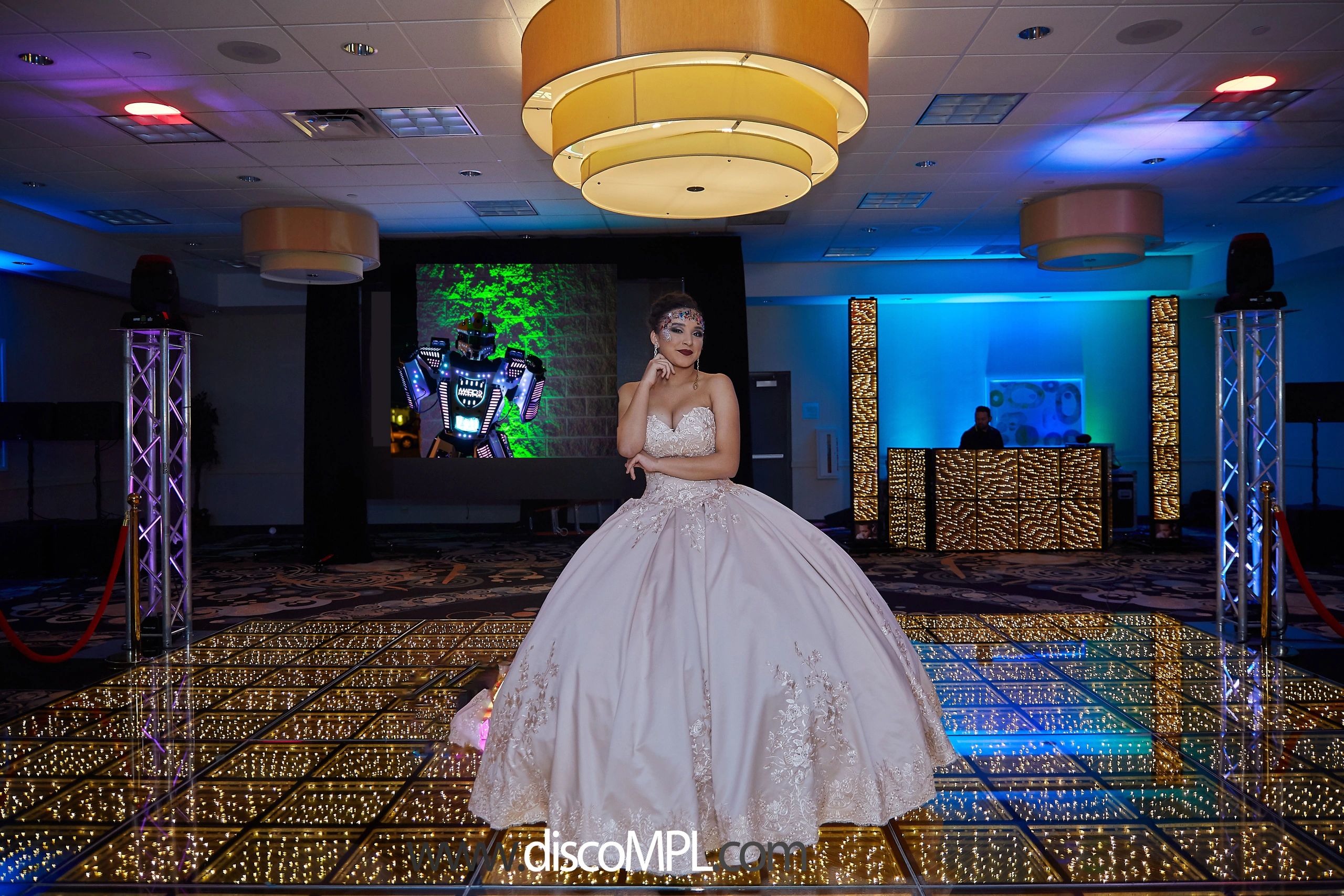 Deluxe Led Dance Floor And DJ Booth