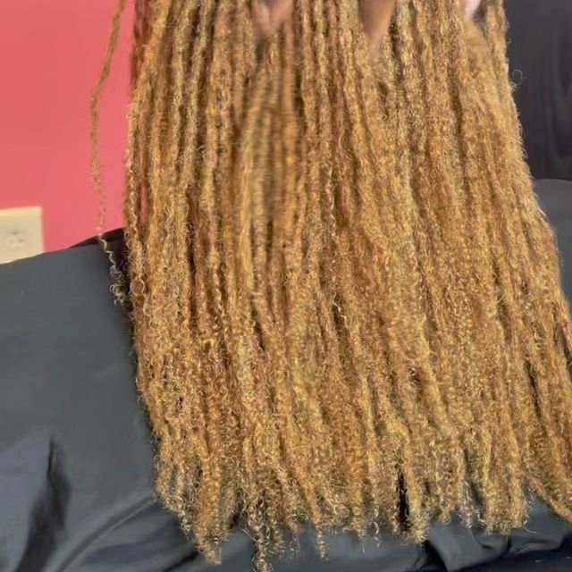 La'Ro mini Loc Extensions Arm Pit