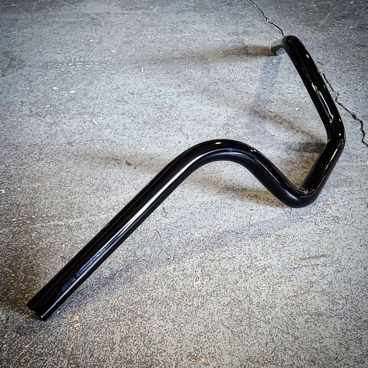 CLAMP STYLE HANDLEBARS