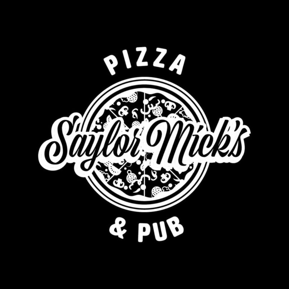 Saylor Mick's Pizza and Pub in Spring Grove, Illinois