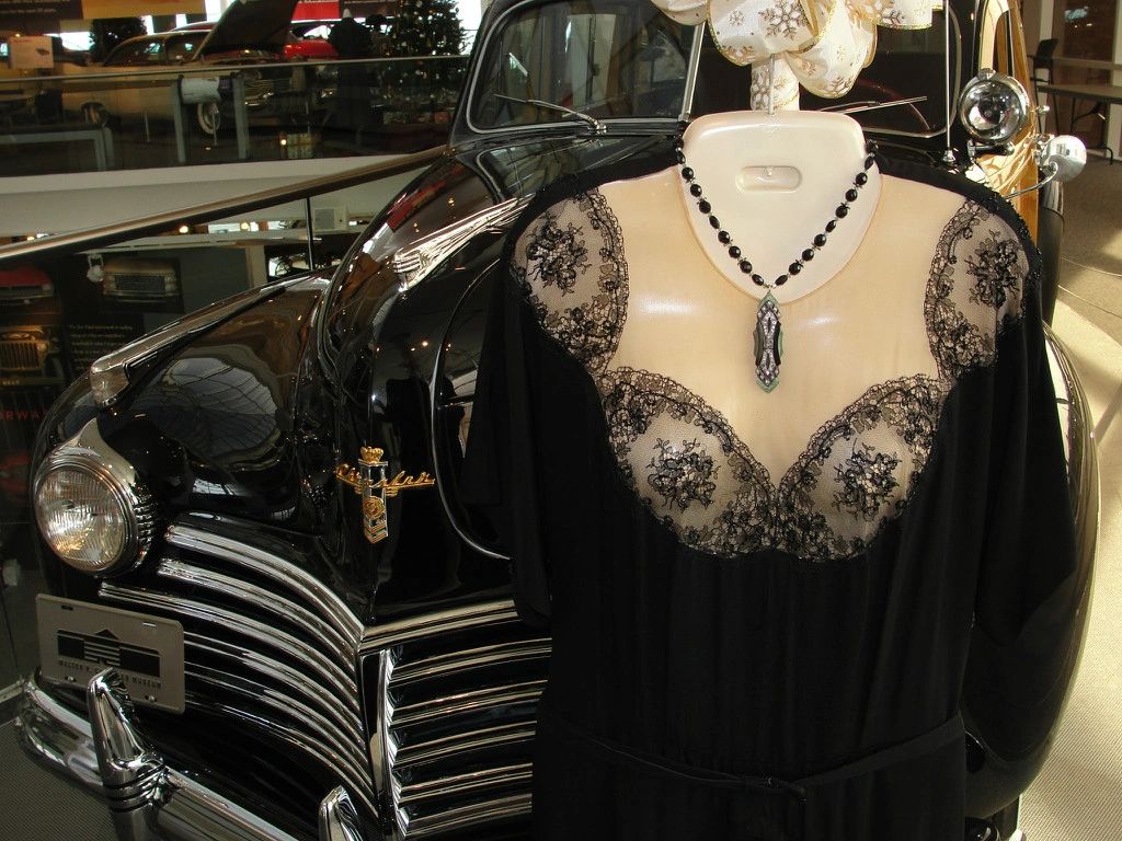 Home Page [www.fashionandtheautomobile.com]