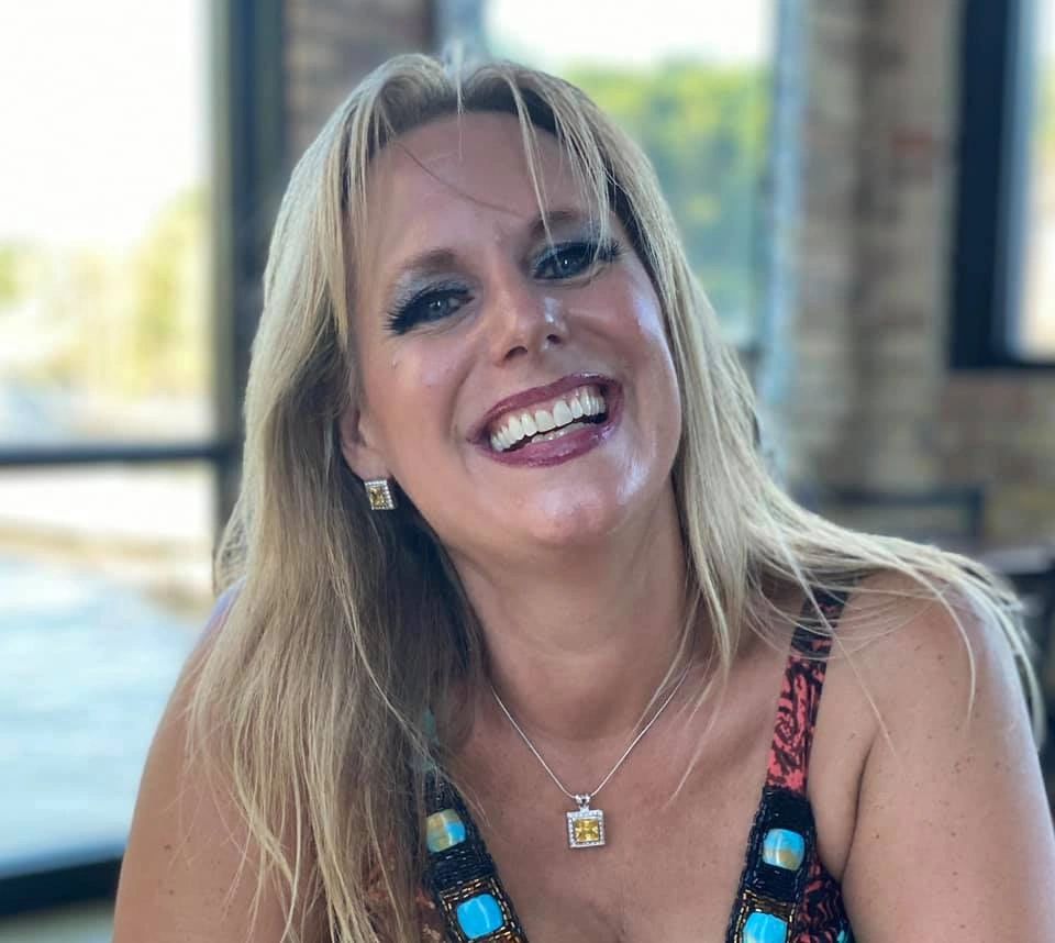 Psychic Medium, Life Coach, and Certified Hypnotist - Litesoul Coaching