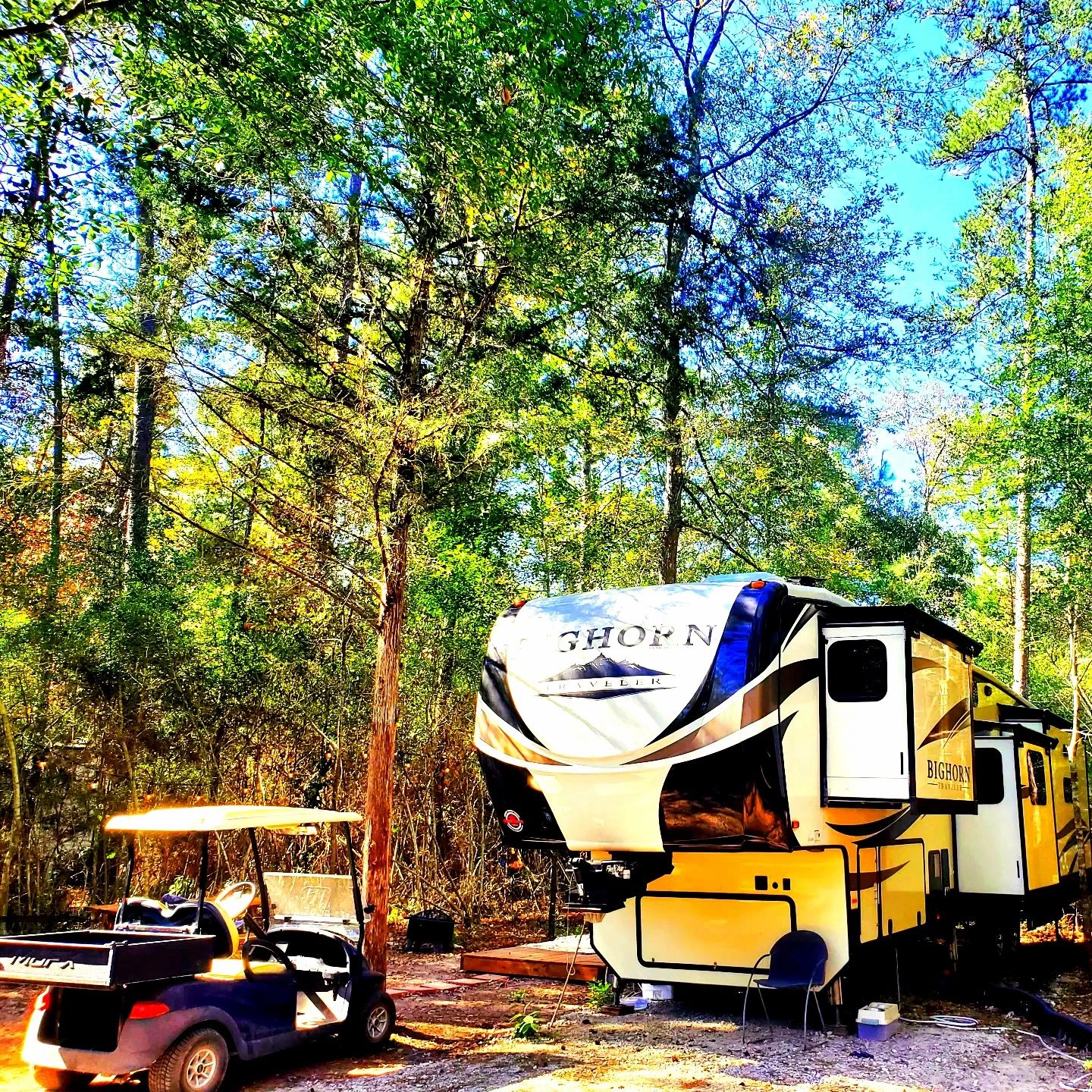 Magicalforestrvresort.com