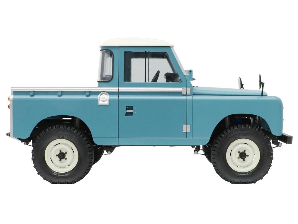 Boom Racing Land Rover® Series III 88 Pickup 1/10 4WD Radio Control Car ...