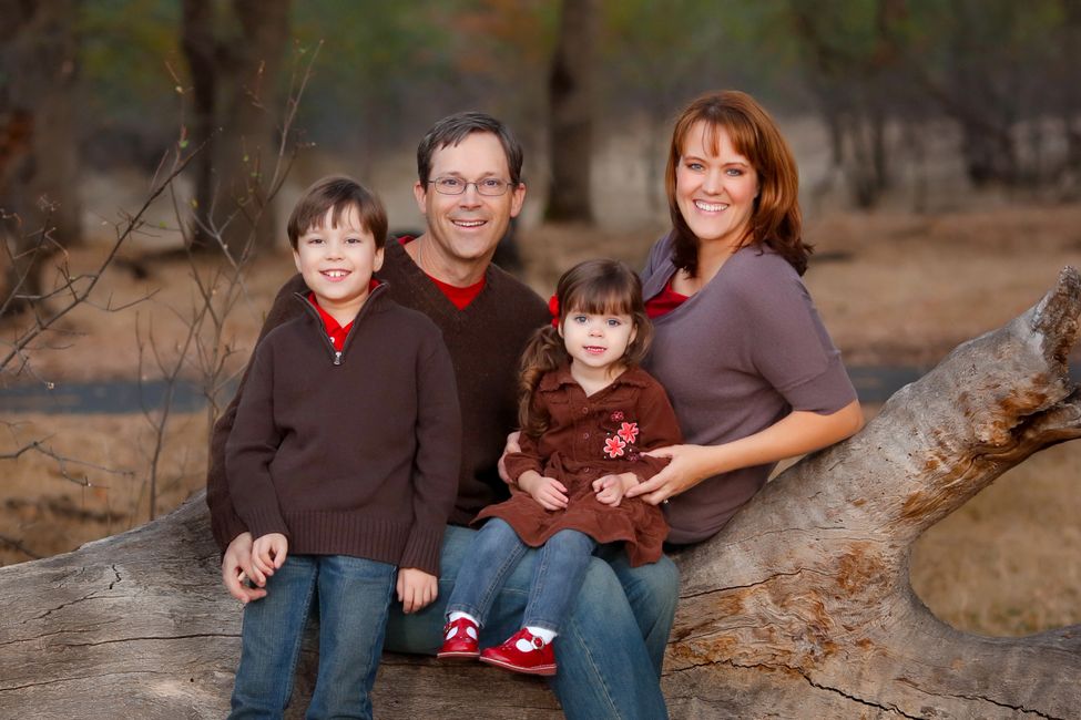 About Kelli | Kelli Hansen Books