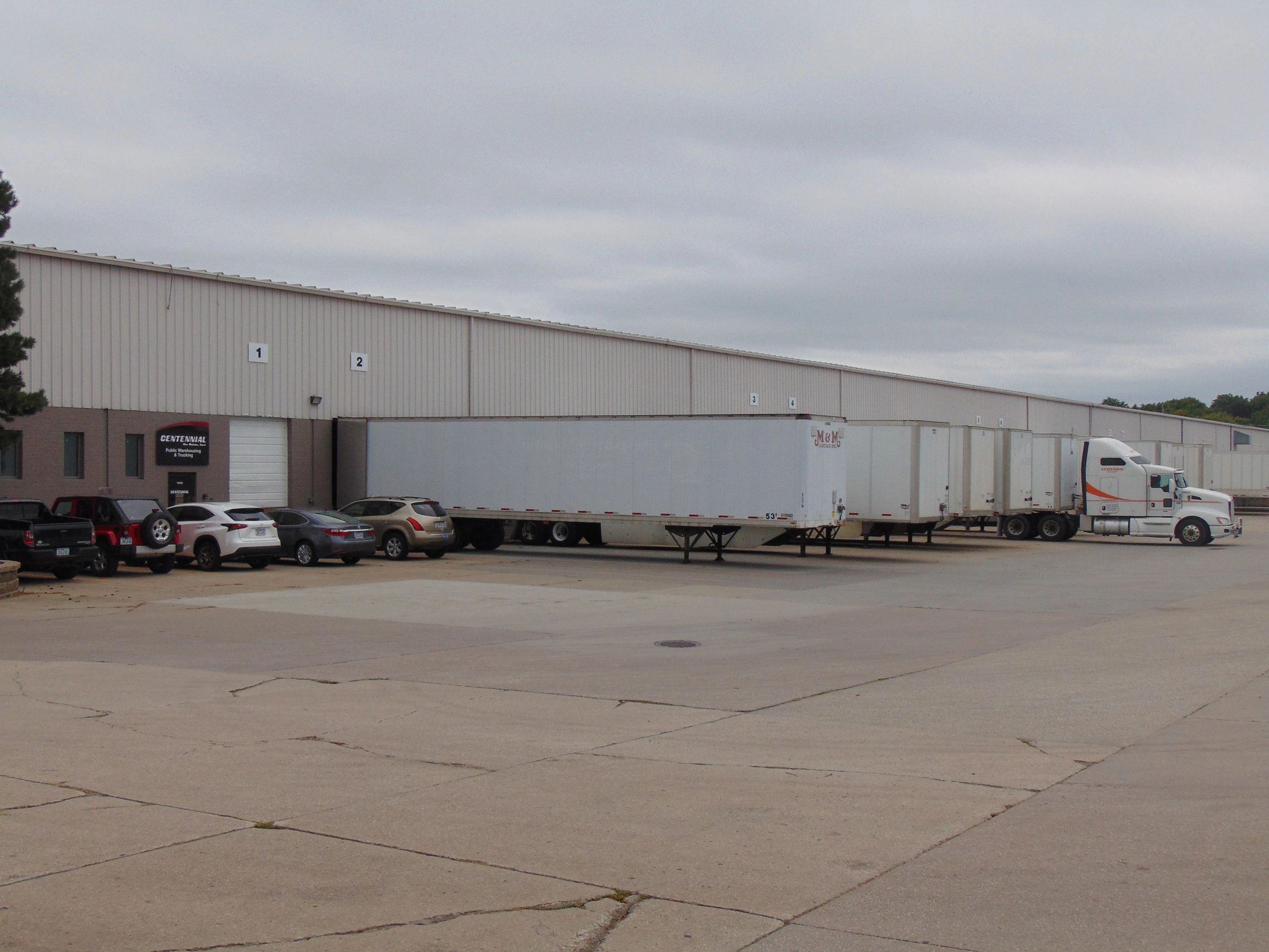 Trucking Services | Centennial Warehousing