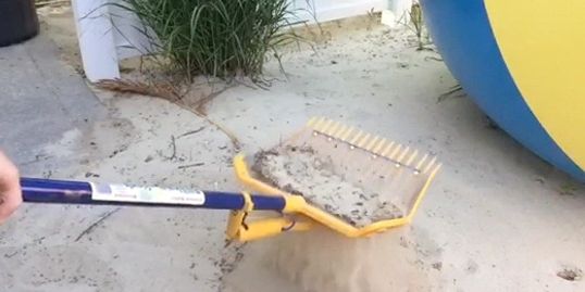 Effortless Sand Sifting - Sand Sifting, Beach Cleaning