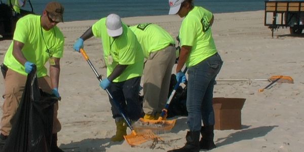 Effortless Sand Sifting - Sand Sifting, Beach Cleaning