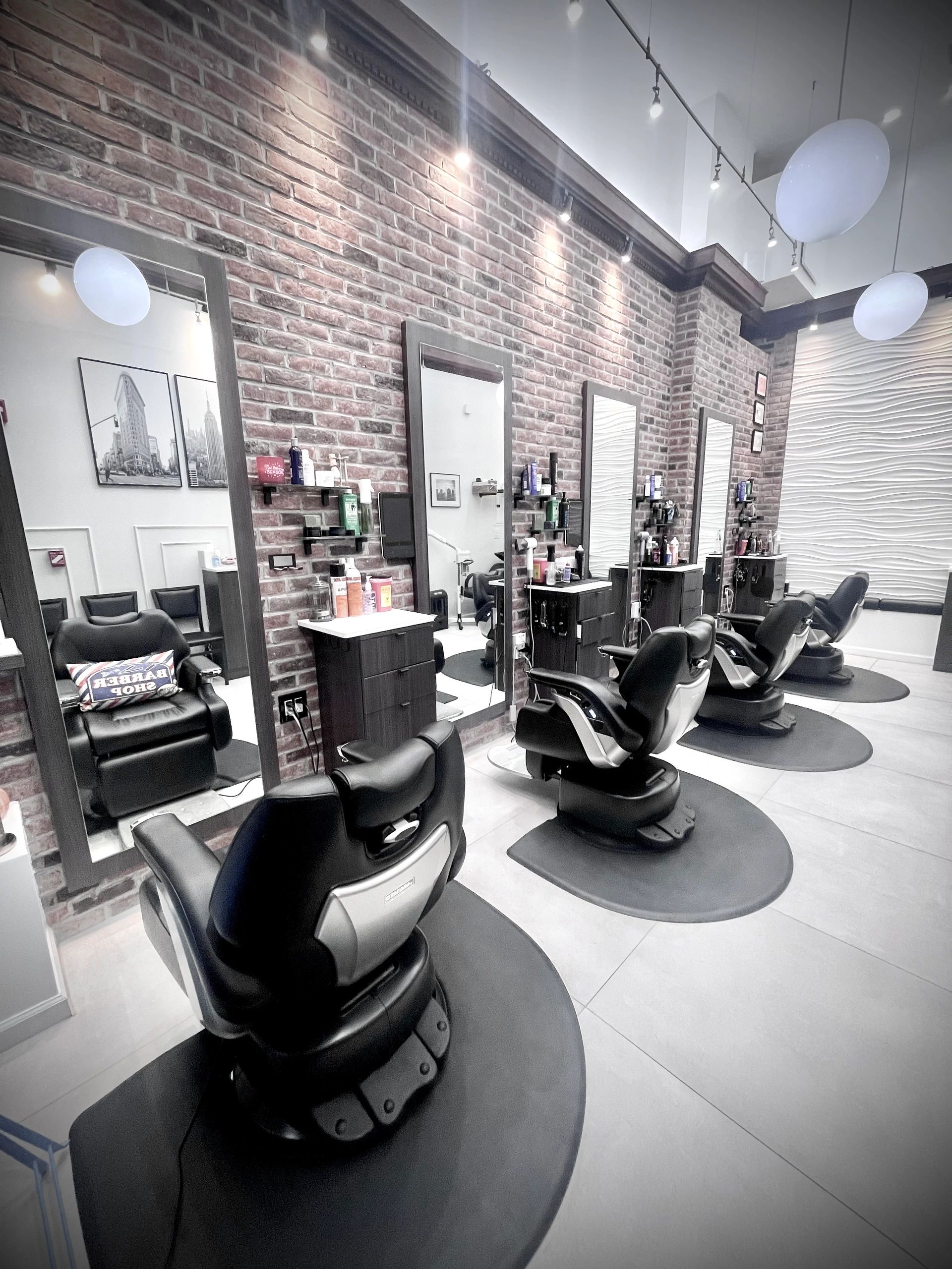 Best Barber Shop for Men's Haircuts