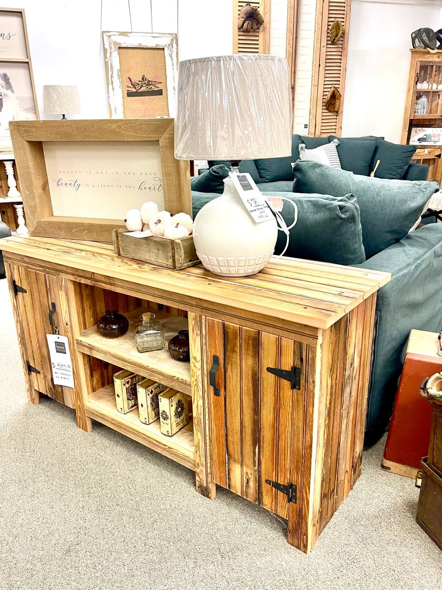 Rustic Chic TV Stand
