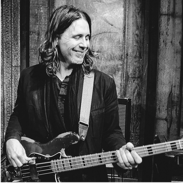 Simotunes - James Simonson Bass Player, Shows and Downloads