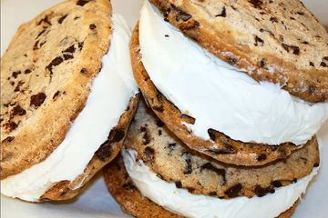 Frozen Family Favorites | Fritz's Frozen Custard