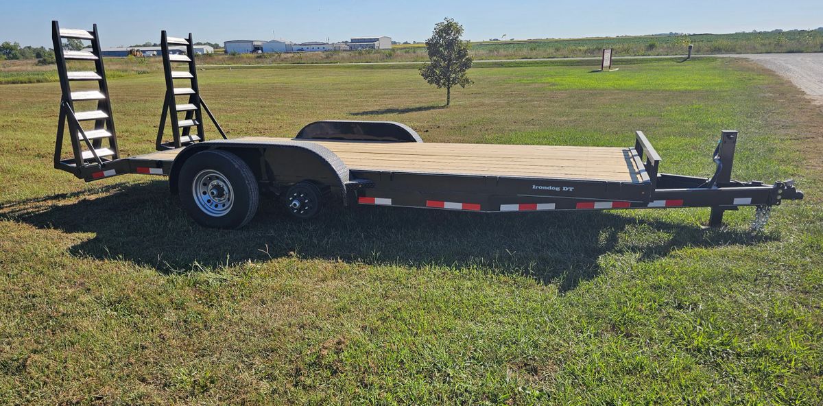 14K Equipment Trailer Dove Tail w/ Stand-Up Ramps 7'x18'