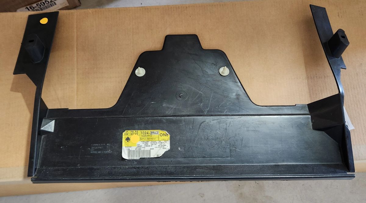 1993-1997 CAMARO/FIREBIRD UPPER RADIATOR AIR BAFFLE DEFLECTOR W/AC (NOS ...