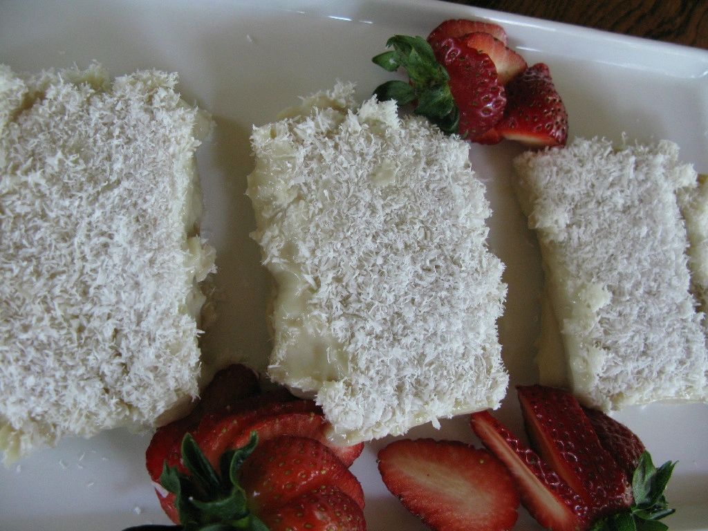 MASTIC GUM PUDDING SLICES