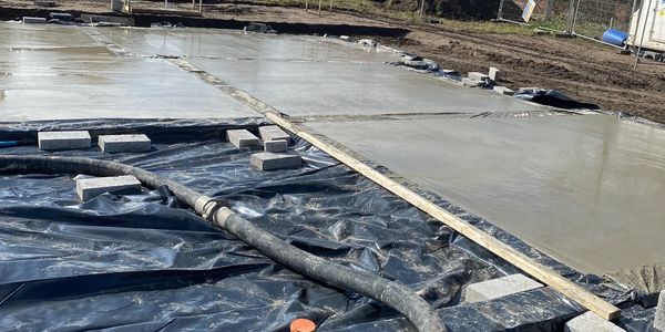 Concrete Line Pump, Mobile Concrete Pump, Concrete Pumping - Listers ...