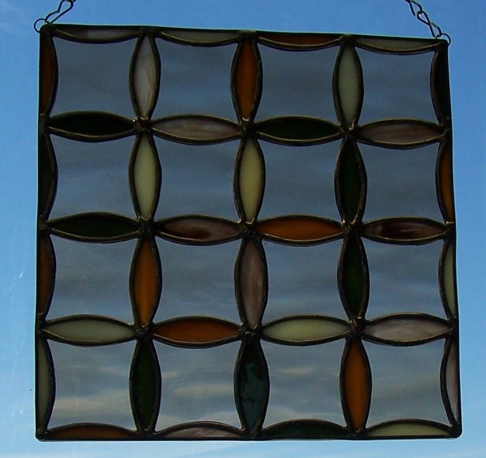 Quilt pattern Cathedral window in stained glass