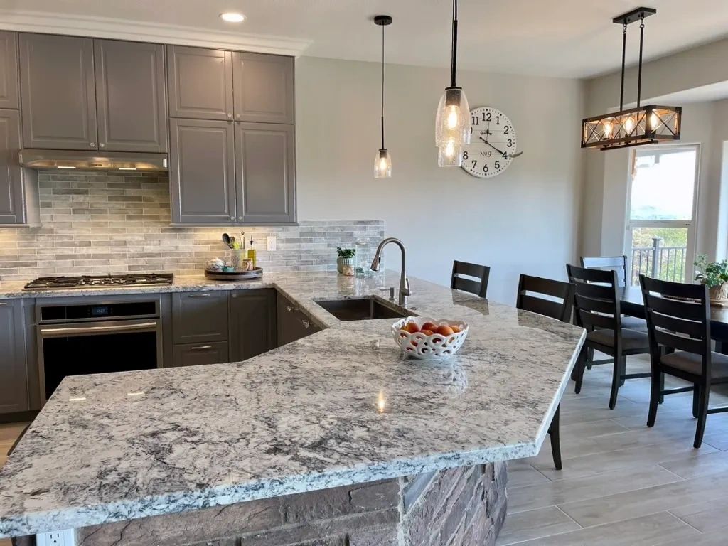 Illuminate Home Staging and Design