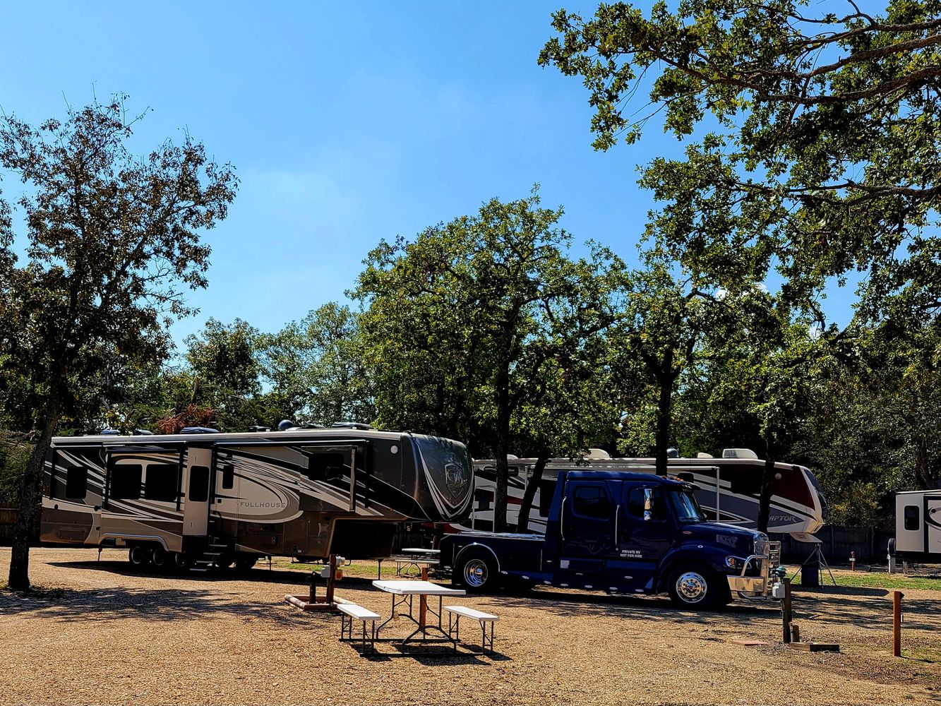 Tx Log Cabin RV Park - RV Park, Canton, Texas