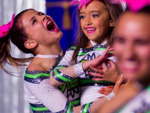 HOME [reactcheer.com]