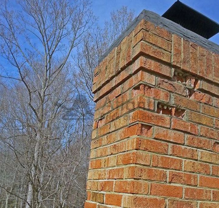 How to Spot Winter Damage on Your Brick Chimney?