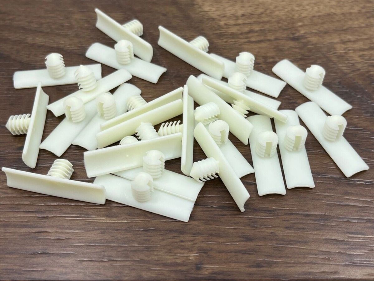 25 pcs push in white nylon underdash tail light harness retaining clips