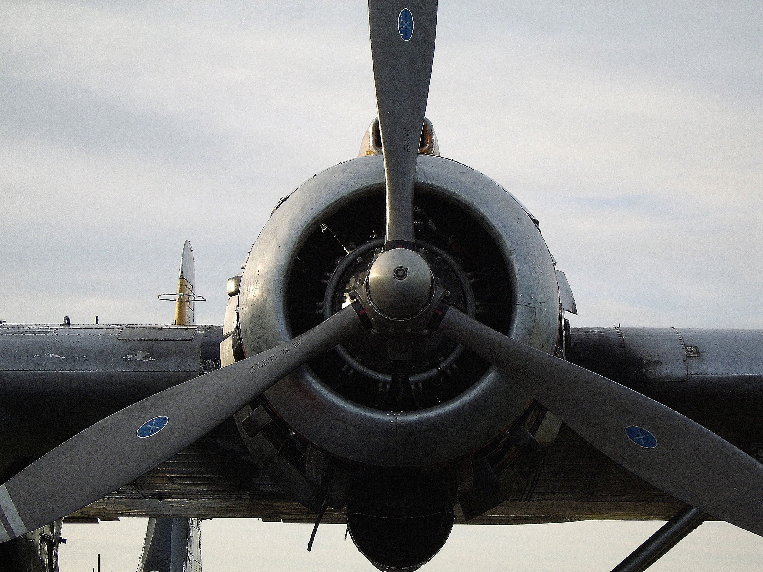 DEW North Aviation - Aircraft Maintenance