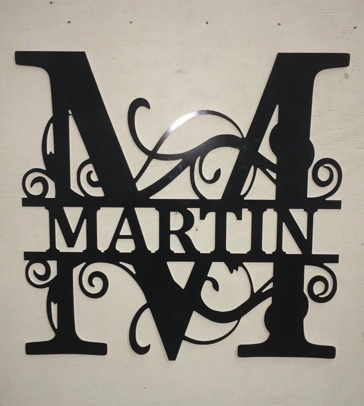 Split Monogram - Name and Initial 18"