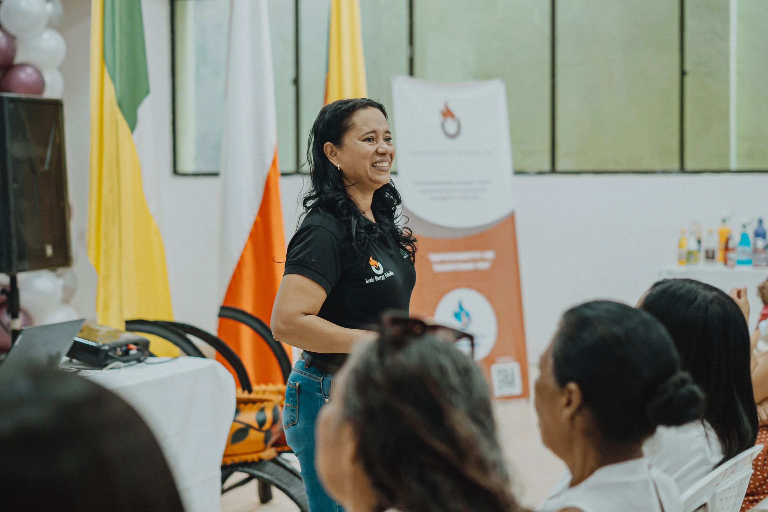 Proyectos Lewis Energy Colombia Inc.