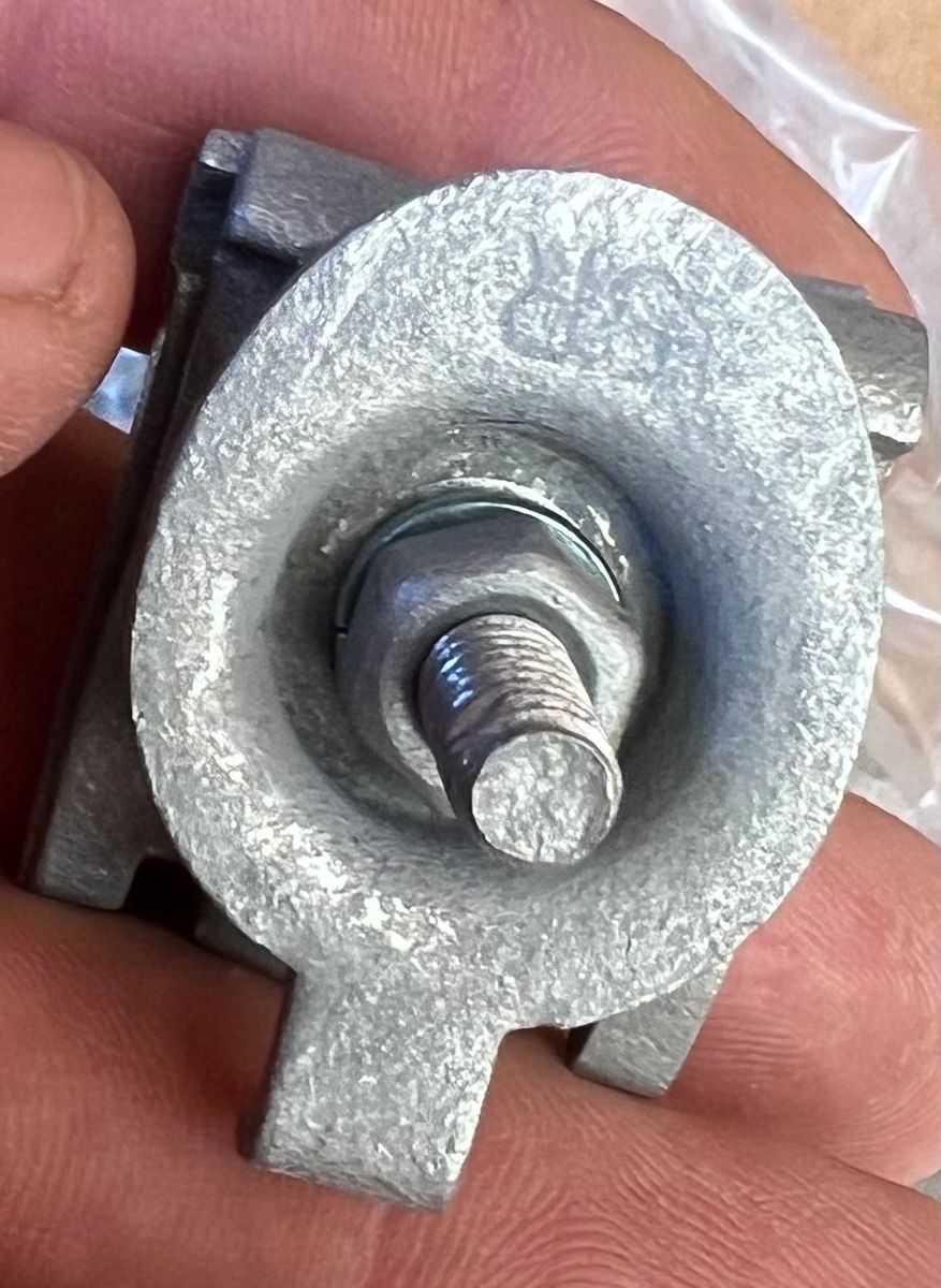 Quantity 30) SR LASHING CLAMP SIMILAR TO BUG NUT / KUL BONDING