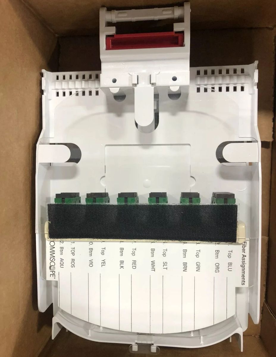 32 Commscope RIBBON SPLICE TRAYS FOSC-ACC-C-TRAY-PH12FOSC 450