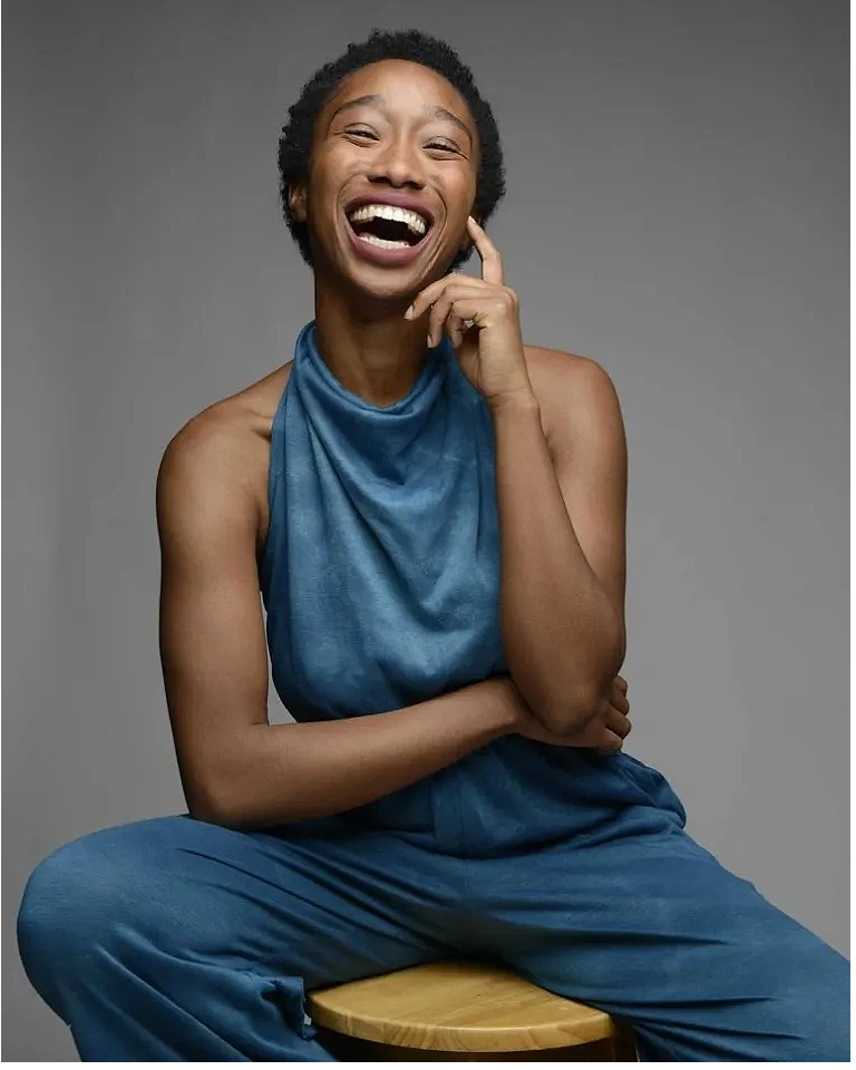 The Official Website of Amara Granderson