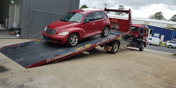 Tow Truck Service - Precision Towing and Transport
