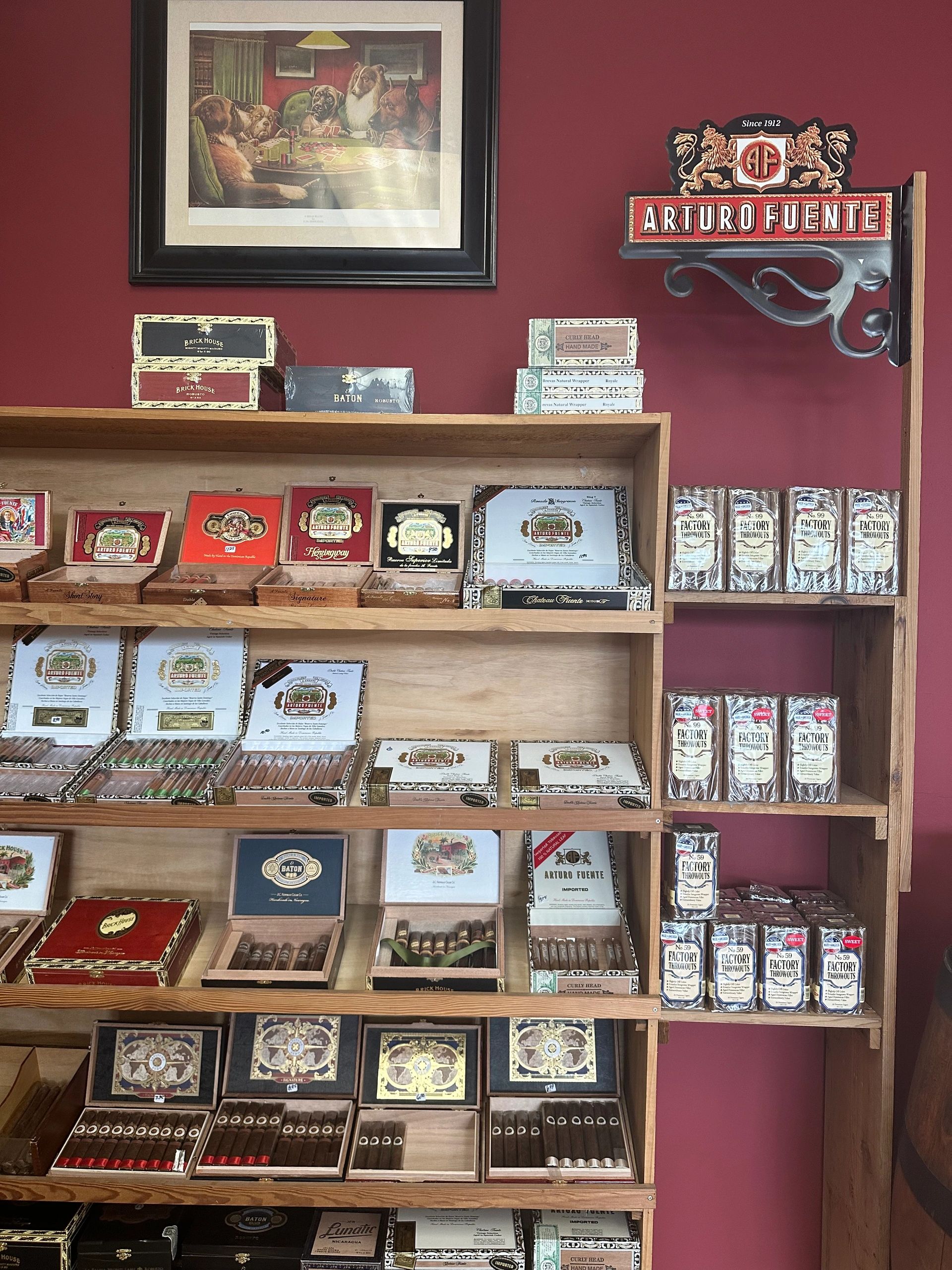St. Pete Cigar CO - Cigars, Cigar Store, Lounge, Cigars