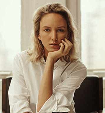 Presenting Rachel Chandler. AKA child handler.