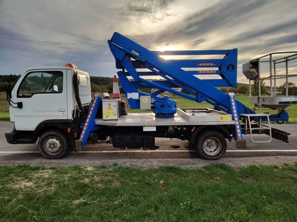 Cherry Picker Hire - Local Cherry Picker