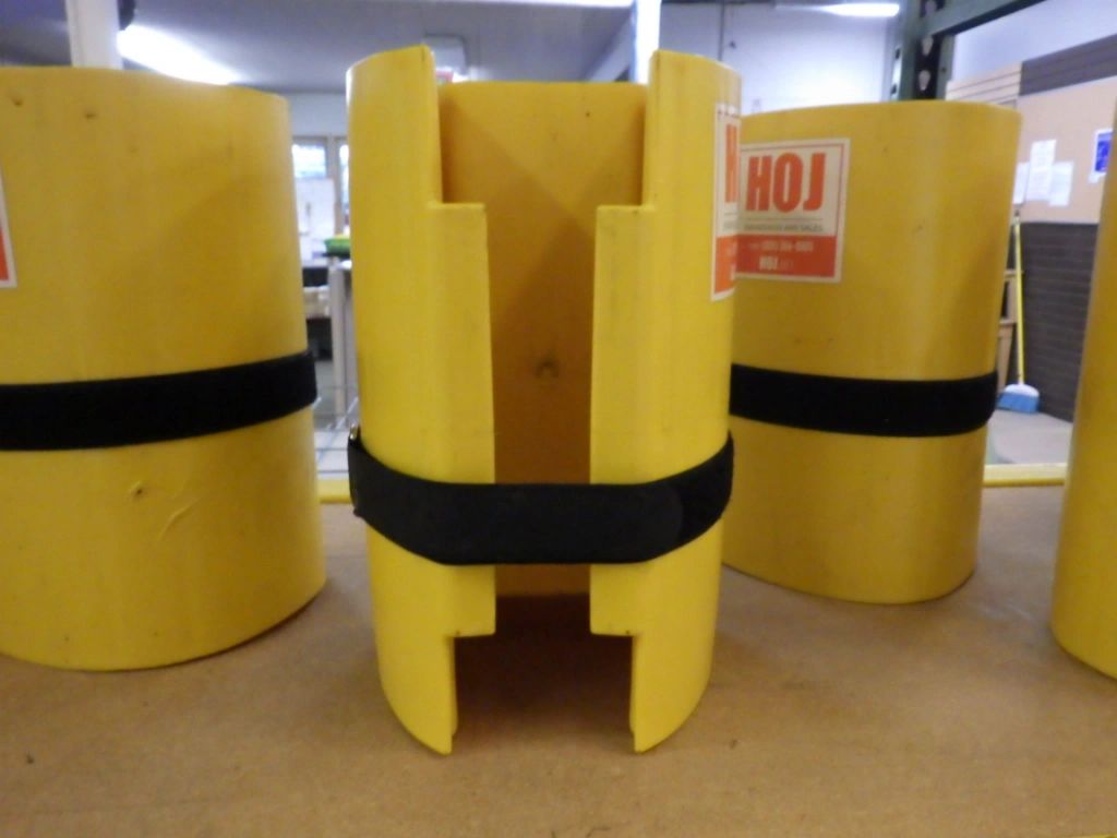 9” x 6” Plastic Pallet Rack Protector.