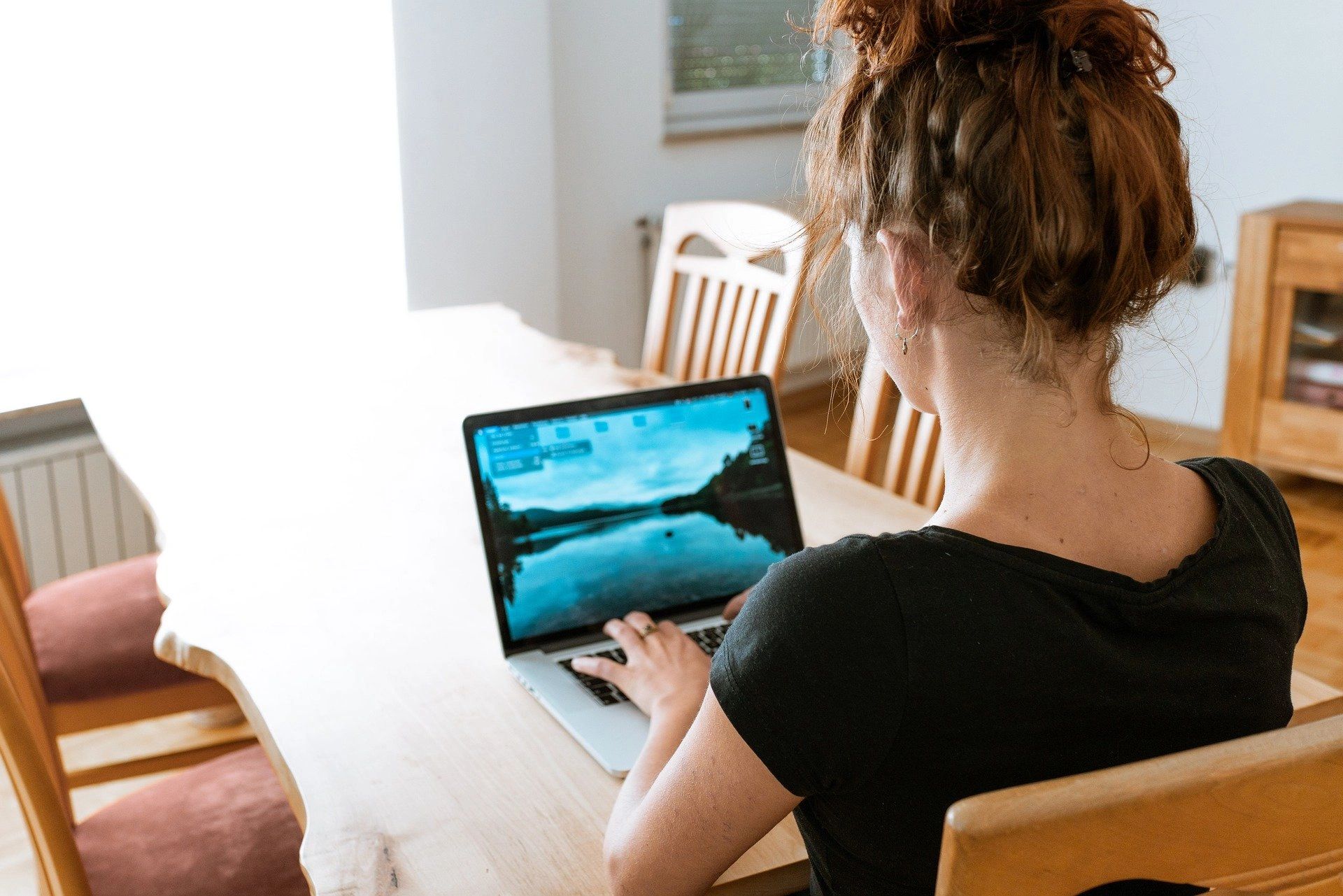 Telework-Life Balance: 5 Ways to Clock Out at Home
