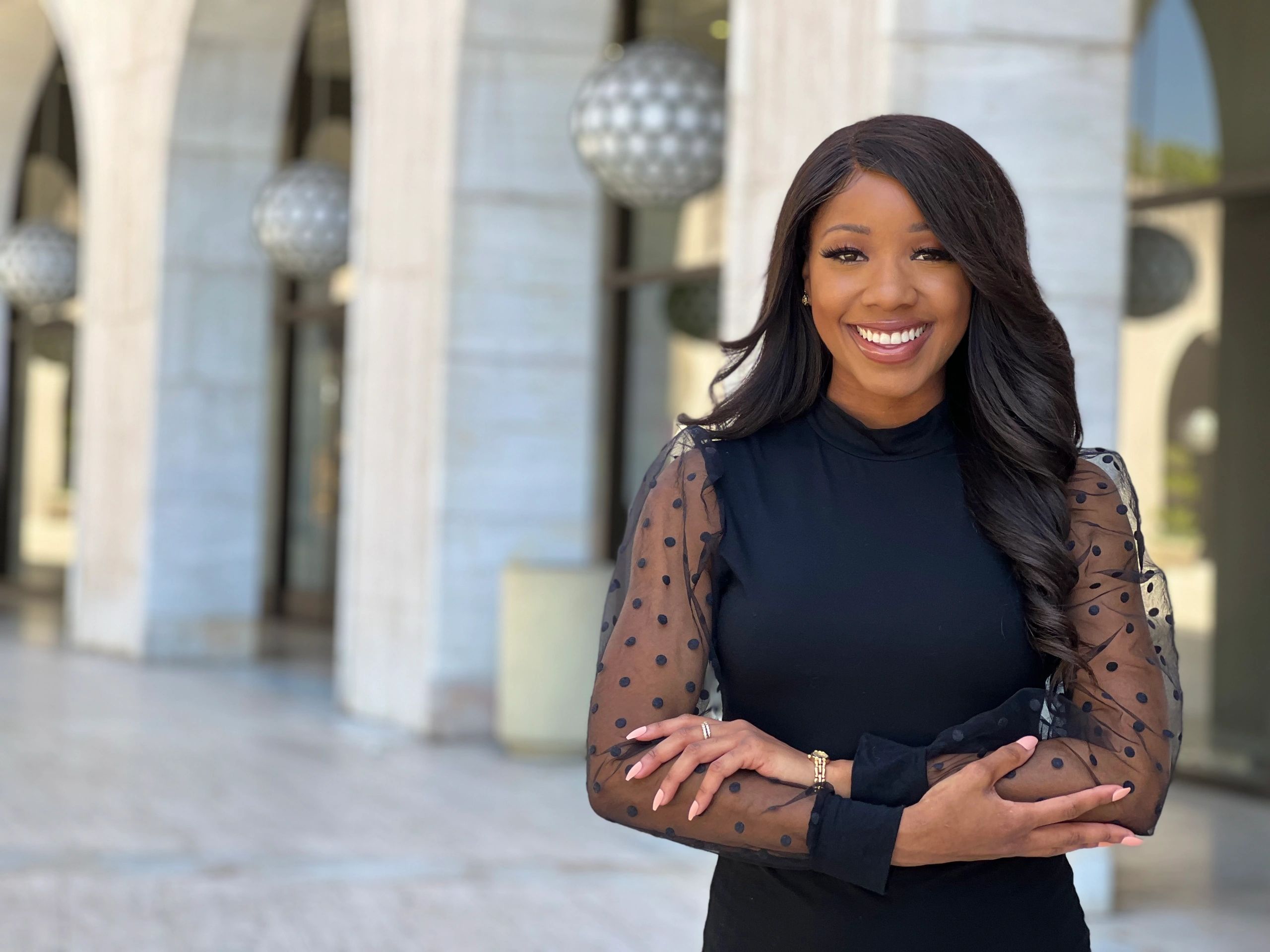 Entertainment Lawyer - Legally Leah