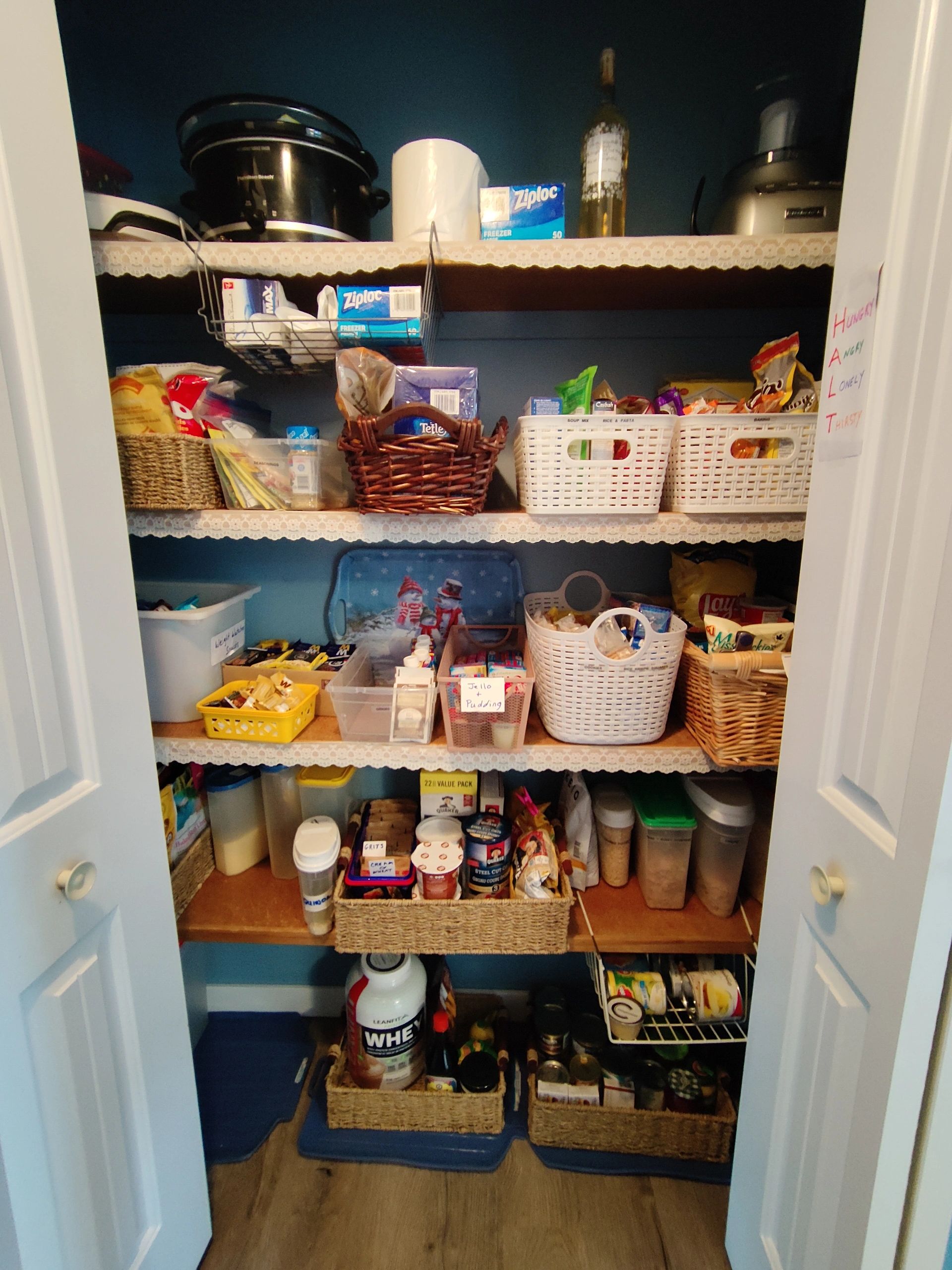 Declutter Love Home Organizing - Gallery - Winnipeg, Manitoba